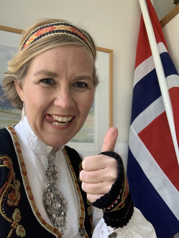 Meet Pastor Annette – Norwegian Society Washington DC